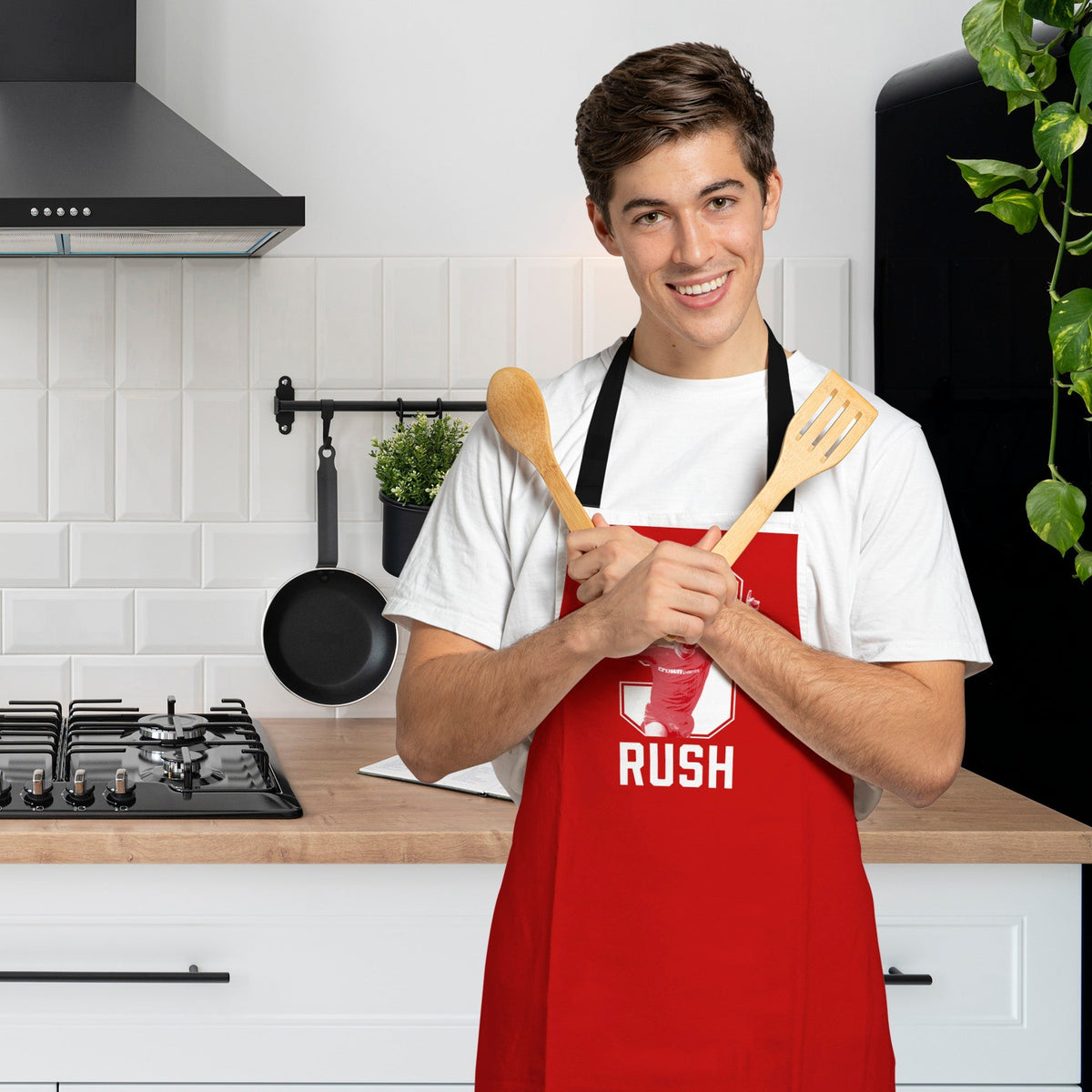 Liverpool Rush 9 - Water-Resistant Adults Apron