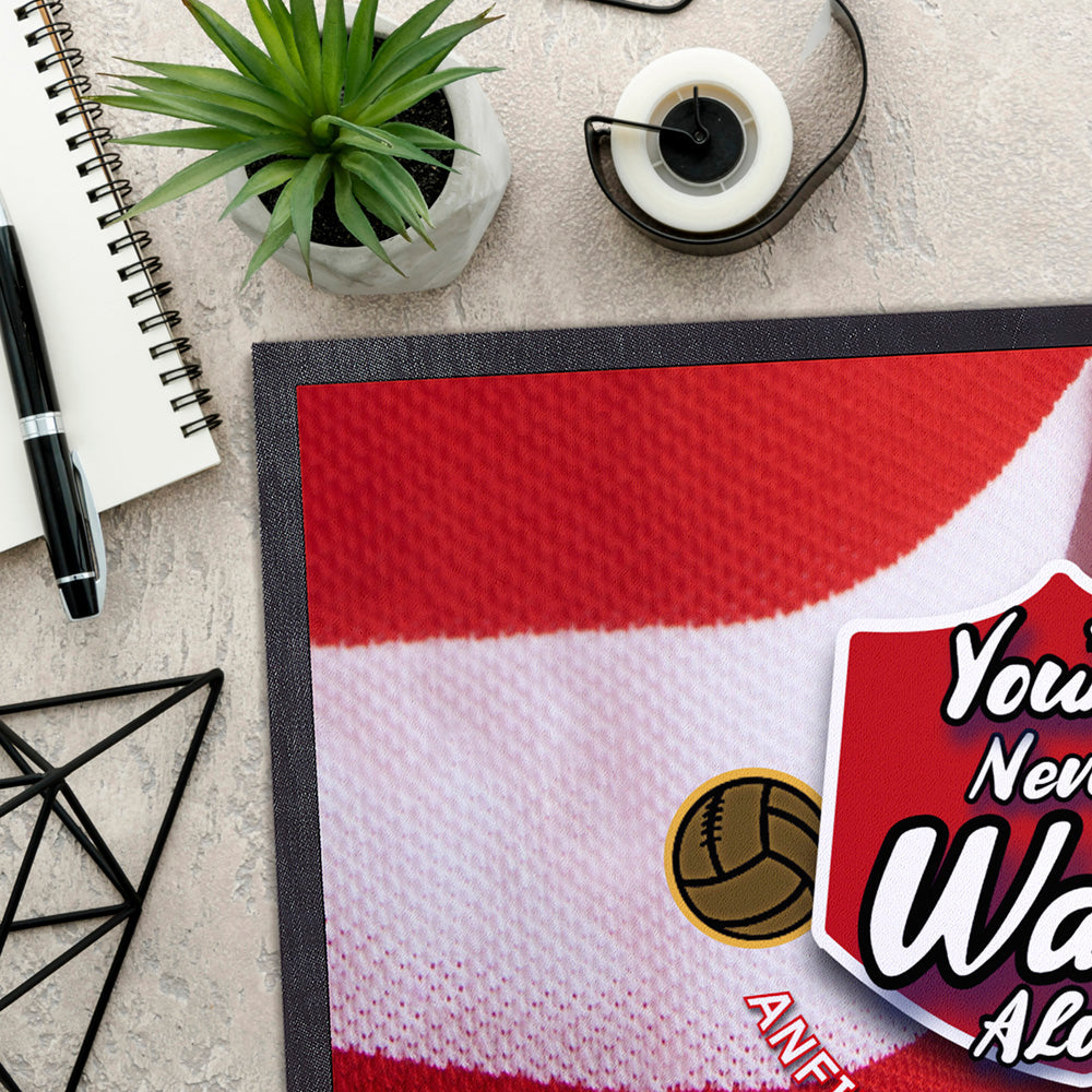 Liverpool YNWA - Football Legends - Door Mat -60cm X 40cm